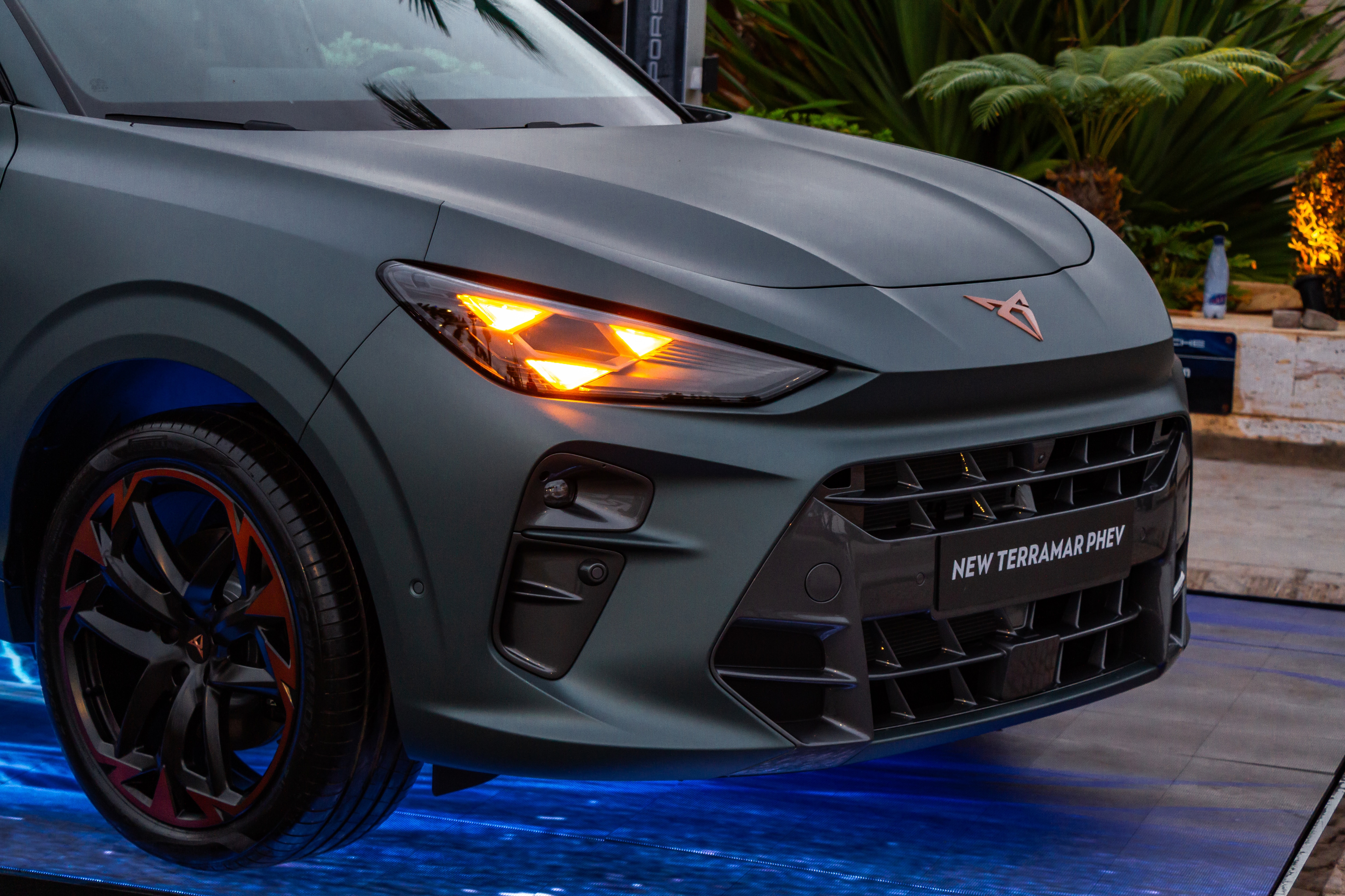A New Generation of E-Hybrid and Electric Cars | CUPRA